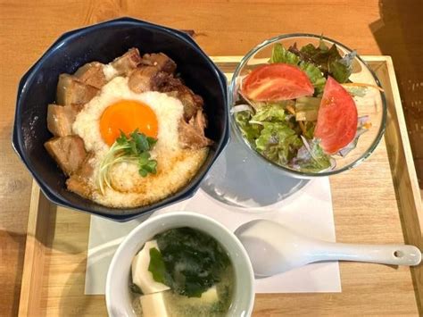 【田無】リピ決定！絶品料理に昼飲みも♪ついつい長居「カフェビースクエア」｜居酒屋 リビングむさしのweb