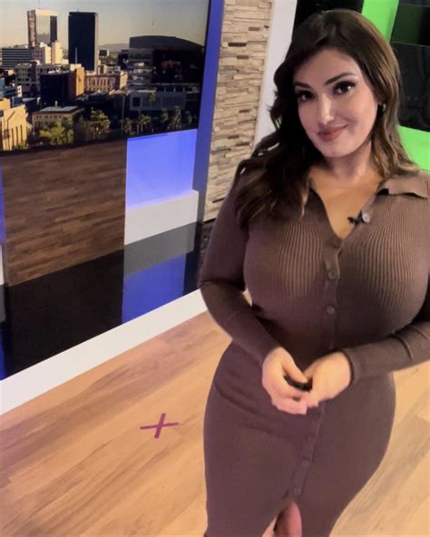 Monica Garcia Kvoa 4 Tucson R Hot Reporters
