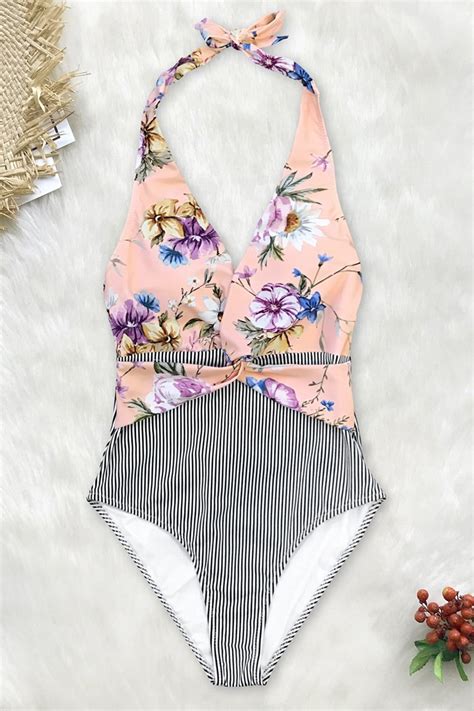 Cupshe Live Life On The Beach Halter One Piece Swimsuit Floral