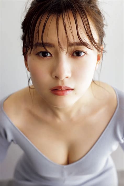 Friday Yume Shinjo 新條由芽 24 Sai No Shizuku 24歳の雫 2022 06 02 Models Vibe