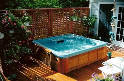 32 Beautiful Outdoor Hot Tub Privacy Ideas Hot Tub Privacy Hot Tub