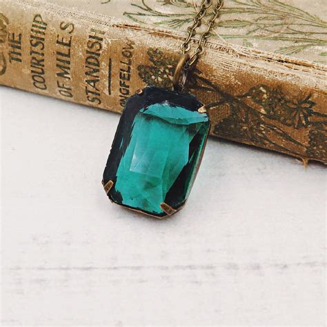Emerald Green Necklace Crystal Necklace Large Rhinestone Necklace