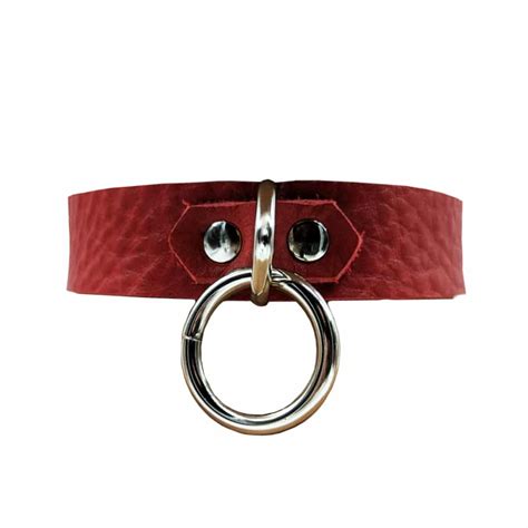 Rapture Leather Classic Ring Collar Red Janets Closet