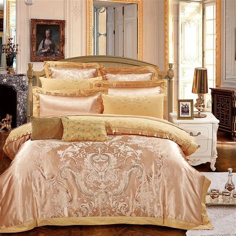 Sliver Golden Luxury Satin Jacquard Bedding Sets Embroidery Bed Set