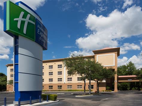 Holiday Inn Express And Suites 普兰特城 洲际酒店集团旗下酒店