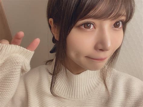 画像庫 似鳥沙也加さんのツイート “昨日のツイートでみんなの好きな髪の長さ教えてくれてありがとう～