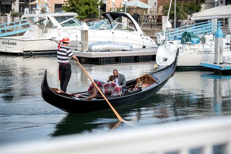 San Diego Gondola Proposal Michael And Megan Paparazzi Proposals