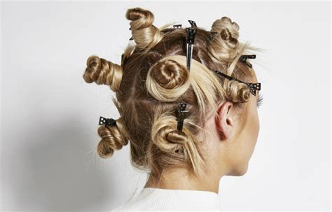 step by step big bouncy curls lookfantastic blog