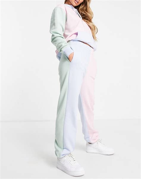 Nike Mini Metallic Swoosh Oversized Pastel Colour Block Joggers Multi
