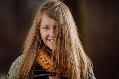 Imagen Gratis Adolescente Sonriendo Rubia Nina Bonita Hermosa