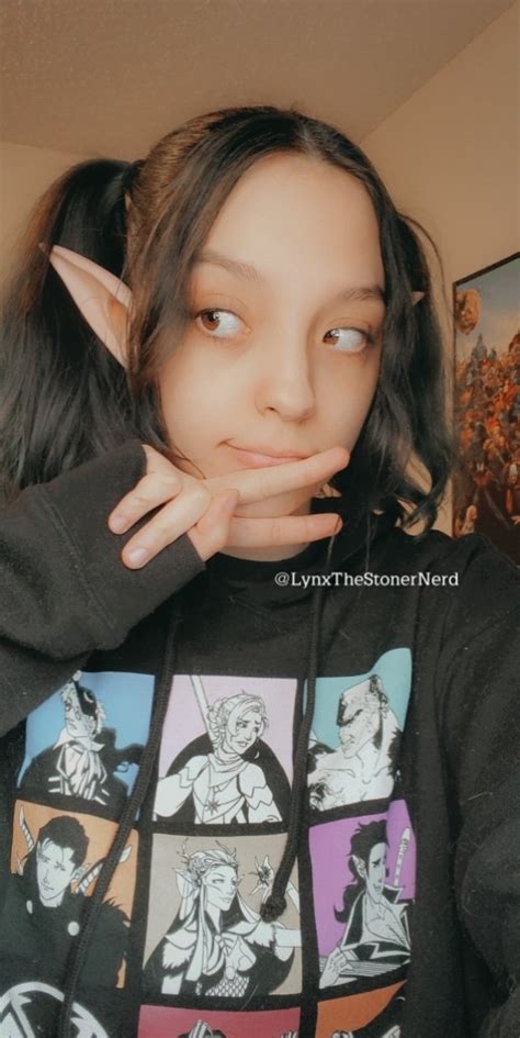 Tw Pornstars Lynx Lavorre 🇬🇷🇨🇦 Elven Cosplayer Twitter Hiya 💖🖤💖🖤💖🖤