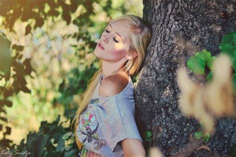 Wallpaper Sunlight Women Model Blonde Grass Dress Green Jean