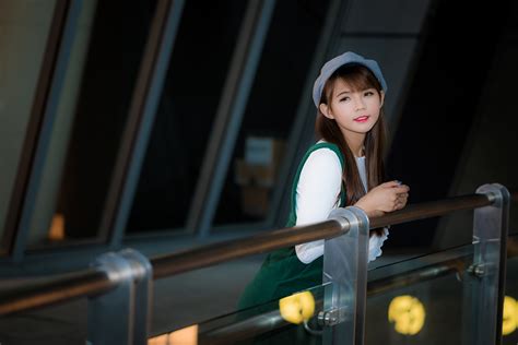Wallpaper Asian Model Brunette Looking Away Berets Women Indoors