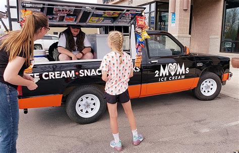 2 Moms Ice Cream Debuts In Missoula