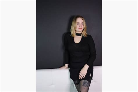 Blueeyes Skype Skyprivate Girl Profile And Live Cam Show Skyprivate