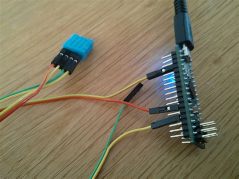 arduino micro and temperature humidity sensor dht11