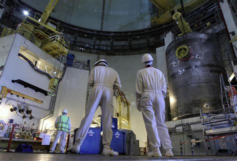Loi De Relance Du Nucléaire Un Texte « Capital à Double Titre Pour