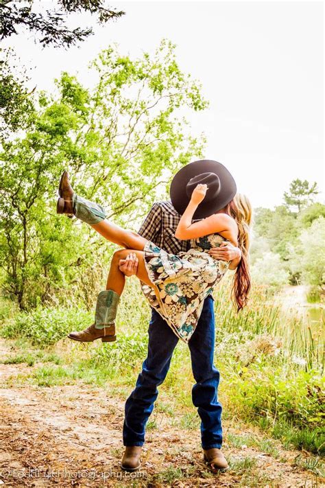 Pin By Grace Mcnutt On Farm Life Engagement Photos Country Country