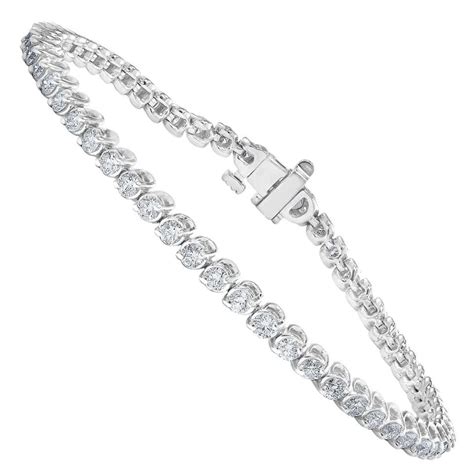 2 01 Carat Round Cut Diamond Tennis Bracelet In 14k White Gold For Sale