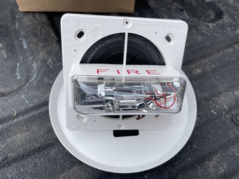 Siemens Sef Mc Cw Multi Candela Ceiling Speaker Strobe Alarm White