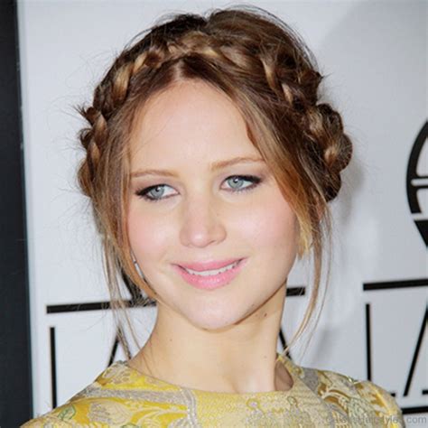 48 Remarkable Short Haircuts For Round Faces