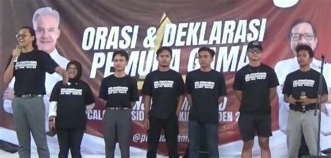 Ratusan Kaum Milenial Mahasiswa Di Sumedang Deklarasi Ganjar Mahfud