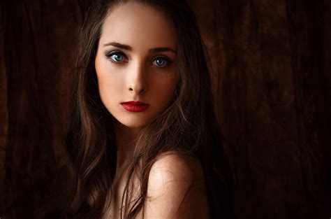 Women Face Blue Eyes Portrait Simple Background 2048x1356
