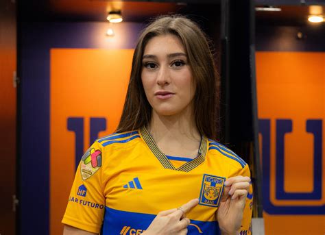 Tatiana Flores Se Convierte En Nueva Jugadora De Tigres Femenil Lado Mx