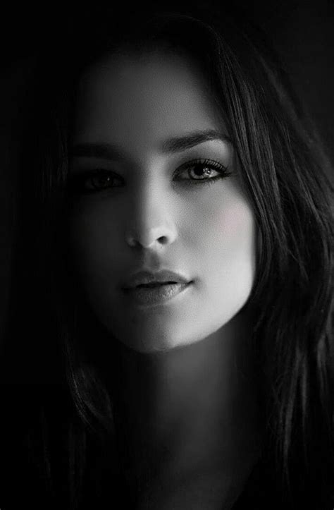 Pin By Julkaa On Photo Black And White Portraits Portrait