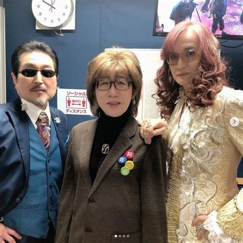 【エンタがビタミン♪】一見the Alfee！ 阿佐ヶ谷姉妹“成り代わり”写真に「坂崎さん双子？」と反響 ファンも「最高
