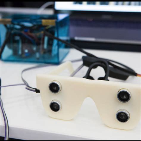 [36 ] ultrasonic glasses for the blind project