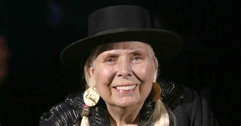 Joni Mitchell Says Shes Taking Her Music Off Spotify