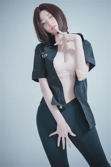 Se Hace Viral Un Sexy Cosplay De La Waifu De Samsung Sam 1