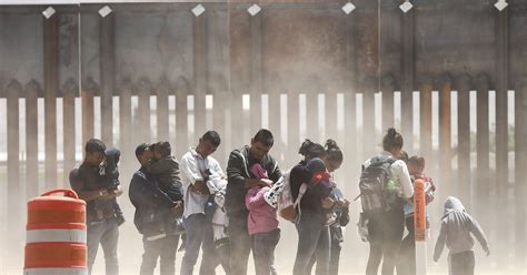 Federal Judge Blocks Part Of Donald Trumps Border Wall Vox