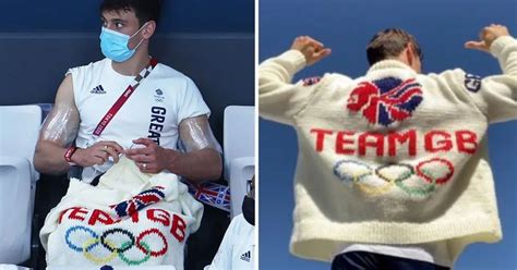 Tom Daley Shows Off Finished Tokyo 2020 Team Gb Cardigan Totum Tom