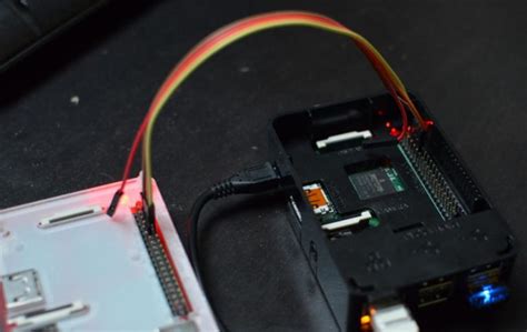faire communiquer 2 raspberry pi en python par liaison série avec