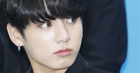 방탄소년단 정국 오늘도 열일하는 미모
