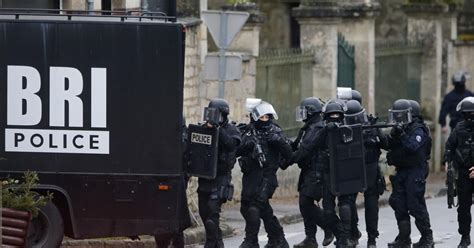 Paris Shooting Police Swarm Suburbs Northeast Of French Capital In