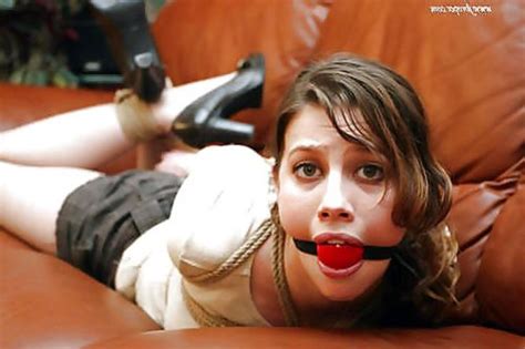 Unsheathed Haley California A K A Restrain Bondage Model Hazel Zb Porn
