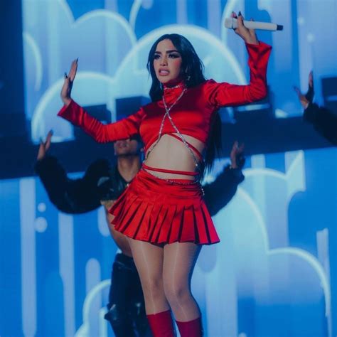 Kimberly Loaiza Brilló Desde El Escenario Con Estos Coquetos Looks