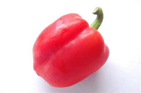 【皮剥きの裏ワザ】もう焦がす必要ない！料理教室に通う99％が絶賛した「パプリカの1分皮剥き」に挑戦！ 『あたらしい日日』 こんな時代の