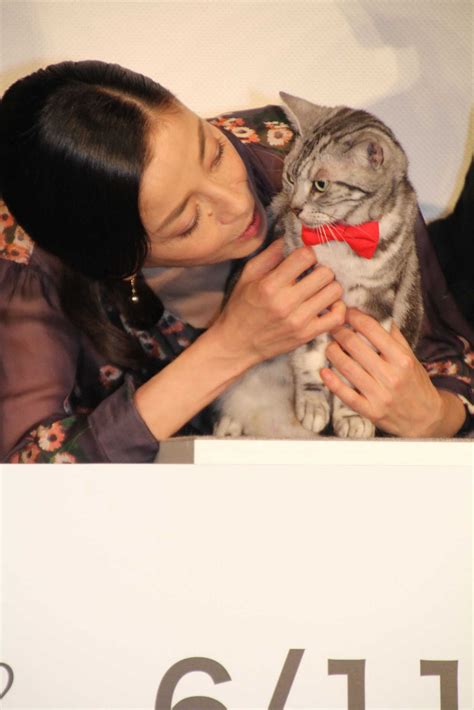 【写真 18 19枚】宮沢りえ：猫の名演技を大絶賛 一緒に舞台あいさつ Mantanweb（まんたんウェブ）
