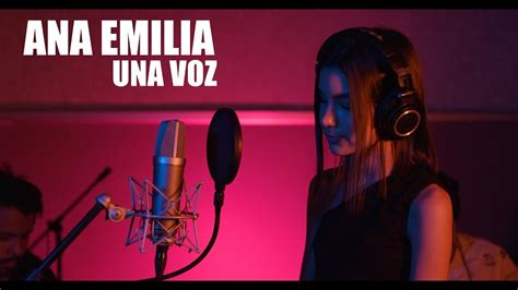 Ana Emilia Una Voz Conoce Como Y Quienes Están Formando Su Carrera