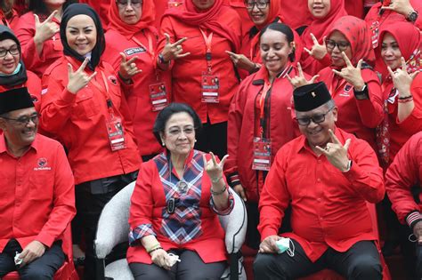 Megawati Buka Pendidikan Kader Perempuan Pdi Perjuangan