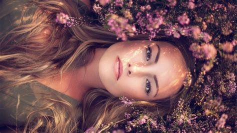 Long Hair Sunlight Blonde Women Women Outdoors Model Aaron