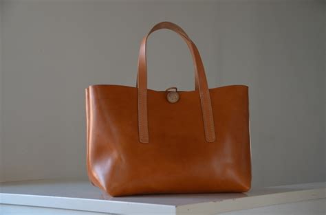 Leather Tote Bag Be Cause Style Travel Collecting And Food Blog