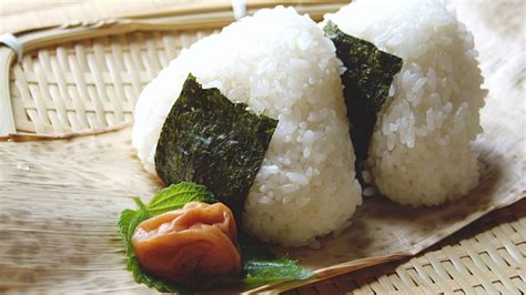 6月18日はおにぎりの日だった！でもどうして…？ おにぎりの日の由来を紹介！ グルメ ライフスタイル Japaaan おにぎり