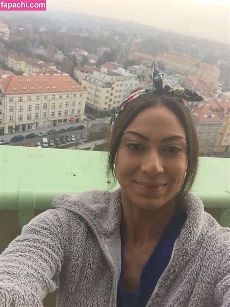 Cassie Del Isla Bio Age Height Figure Net Worth Everything You