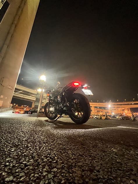 バイクの写真を本気で撮る！カメラマンに聞いた一眼とiphoneで撮るコツ【夜撮編】