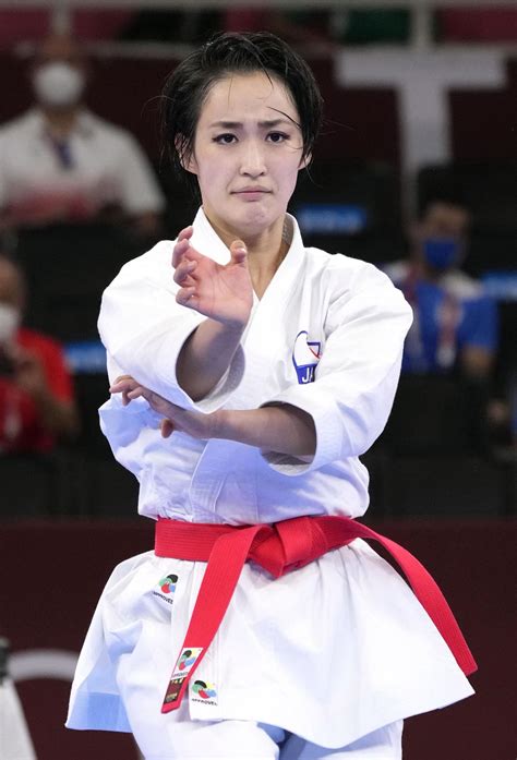 空手女子 清水希容らが迫力満点の演武／写真特集 東京オリンピック2020ライブ速報まとめ写真ニュース 日刊スポーツ